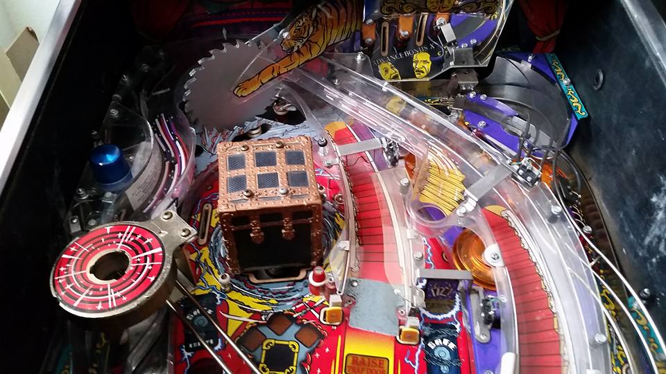 Bally Theater of Magic: Fixing a broken trunk and bulletproofing ...